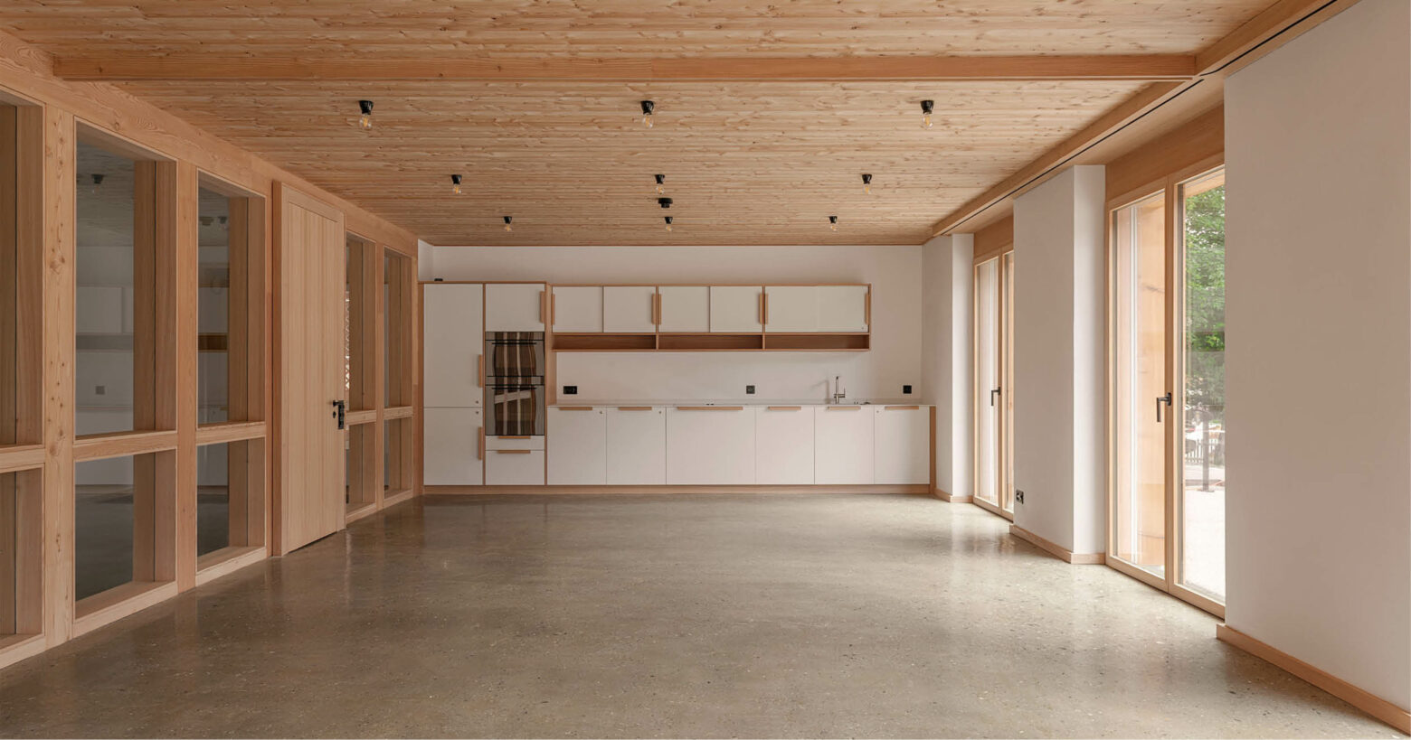 Rammed Earth Floor: Aesthetics and Functionality