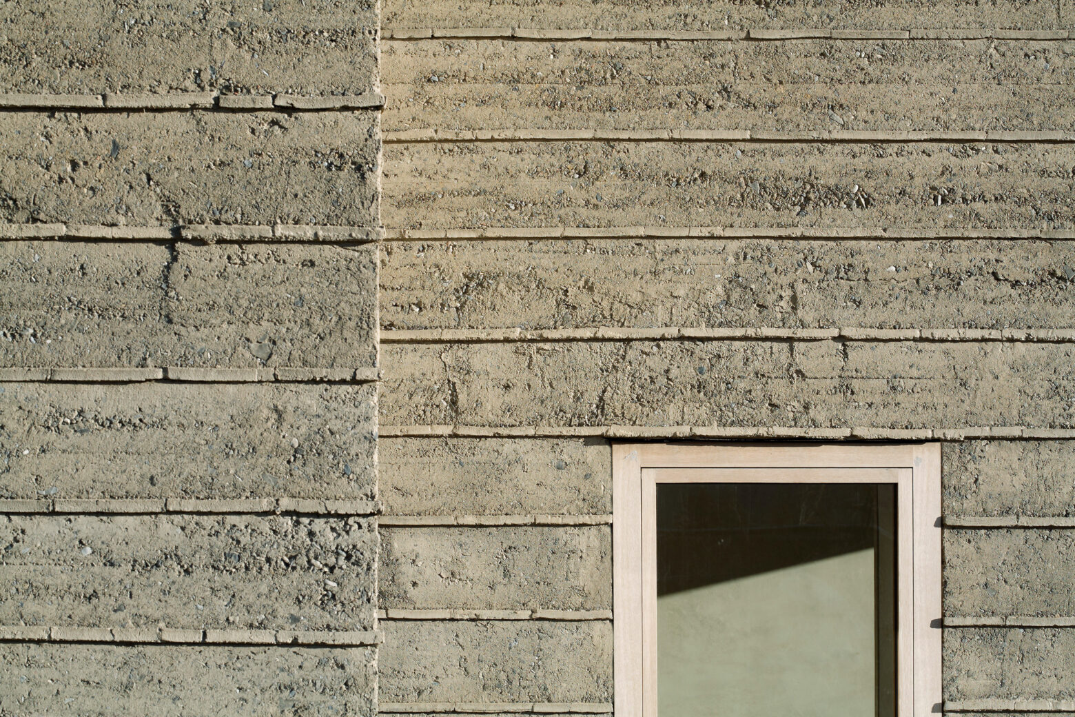 Haus Rauch: Ein Meisterwerk der Architektur - Lehm Ton Erde